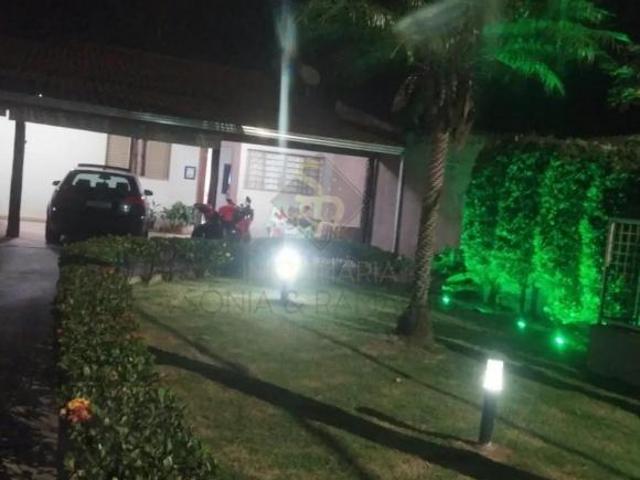 Casas Residenciais Padrão em Araraquara