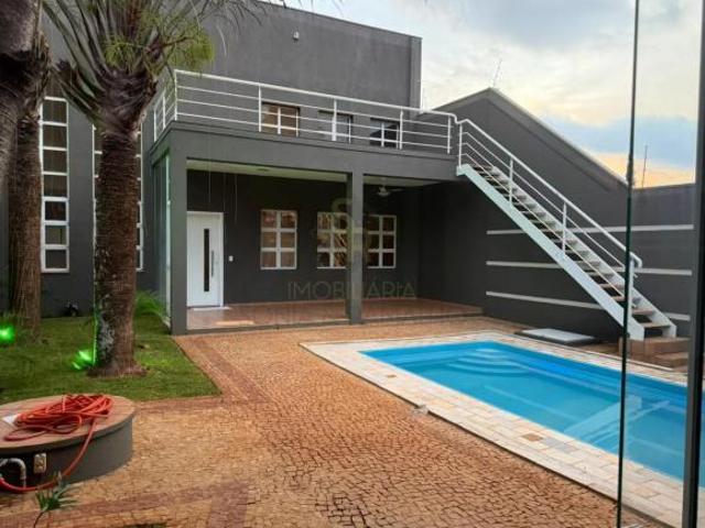 Casas Residenciais Padrão em Cravinhos