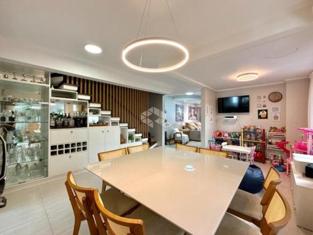 Casa/Sobrado 4 dormitórios, 232 m², no bairro Jardim Lindóia em Porto Alegre por R$ 1.390.000