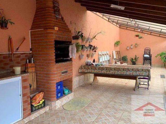 Casa/Sobrado 218 m² com 3 quartos à venda por R$ 1.010.000,00 Jardim das Samambaias Jundiaí/SP