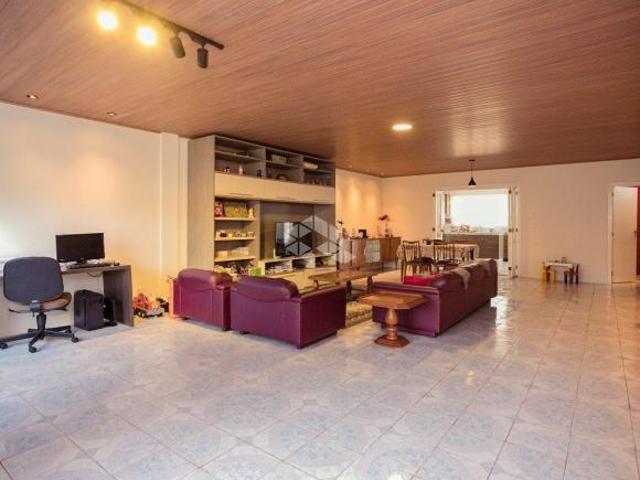 Casa/Sobrado 3 dormitórios, 413 m², no bairro Jardim Itu Sabará