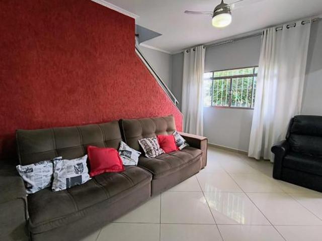 CASA/SOBRADO A VENDA NO JD. RICARDO HORTOLANDIA
