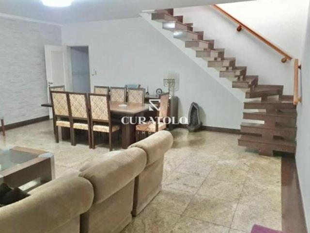 Casa/sobrado à venda com 350 m², 4 quartos, 5 vagas no Jardim Vila Graciosa, São Paulo