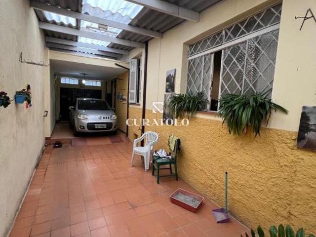 Casa/sobrado à venda com 350 m², 5 quartos e 3 vagas, Mooca, São Paulo