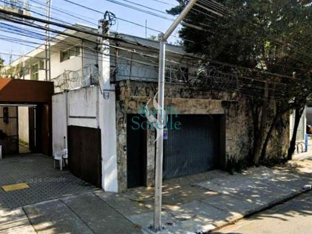 Casa/Sobrado à Venda em Indianópolis São Paulo/SP