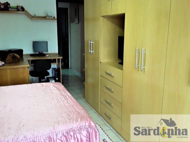 Casa/Sobrado à Venda em Jardim São Miguel Taboão da Serra