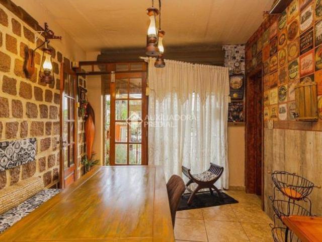 Casa/Sobrado à Venda 4 quartos Chácara das Pedras