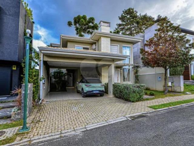 Casa/Sobrado bairro Sao Braz 195m2 util, 5 quartos, 1 suite, 1 vagas garagem