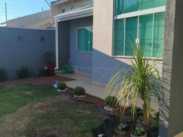 Casa/Sobrado Casa em Maringá