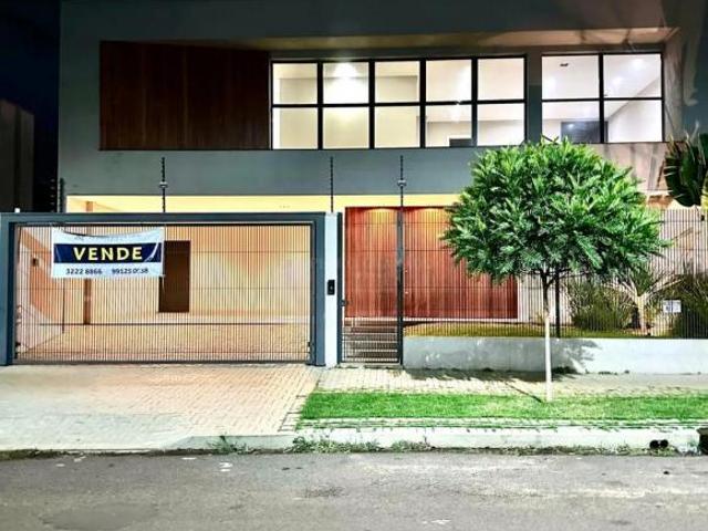 Casa/Sobrado Casa em Maringá