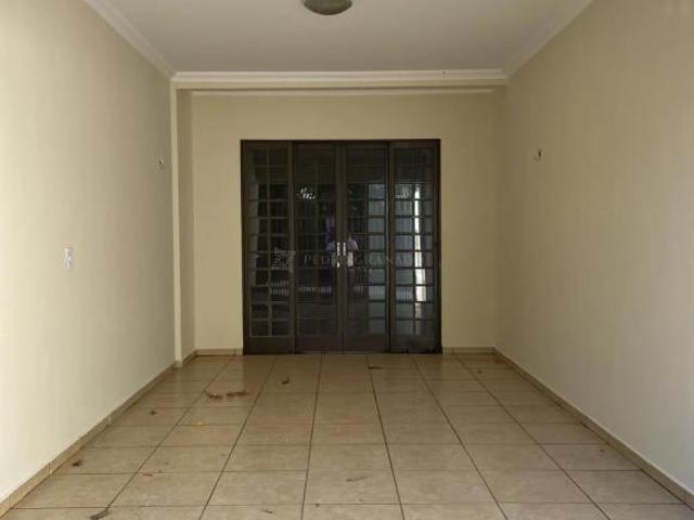 Casa/Sobrado Casa em Maringá