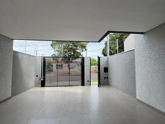 Casa/Sobrado Casa em Maringá