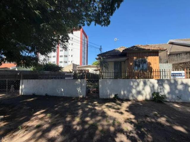 Casa/Sobrado Casa em Maringá