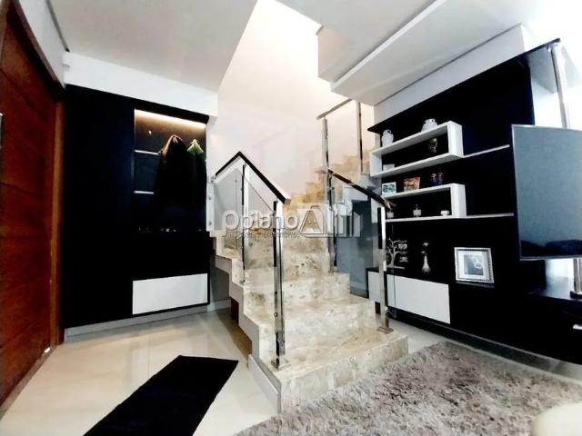 Casa/sobrado com 03 dormitórios, sendo um suíte no Bairro Renascença em Gravataí RS