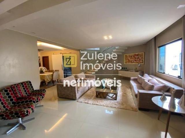 Casa/sobrado em condomínio Vereda da Cruz Arniqueiras