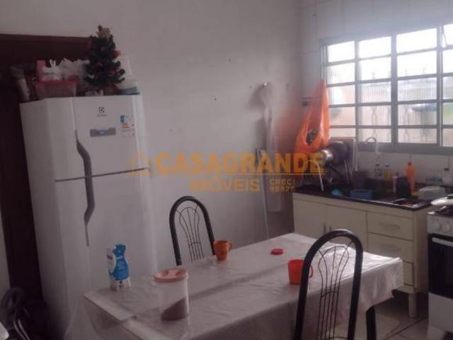 Casa/Sobrado/Ponto Comercial venda 02 quartos 130m² no Residencial Gazzo