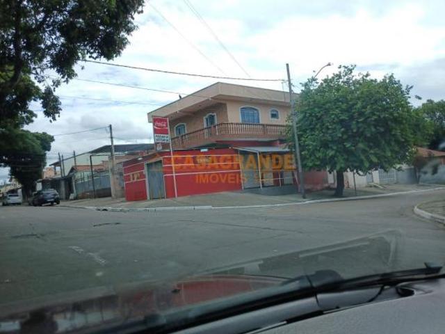 Casa/Sobrado/Ponto Comercial no Jardim Morumbi SJS