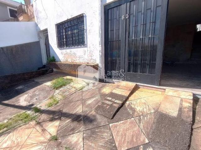 CASARÃO COM 429 M² À VENDA EXCELENTE OPORTUNIDADE PARA INVESTIDORES E INCORPORADORAS, A 200 METROS