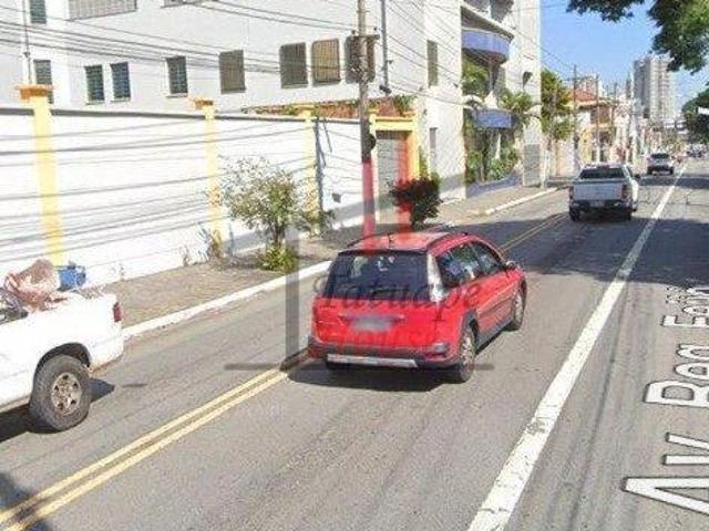Casa/Terreno em Avenida Ótimo pra comercial