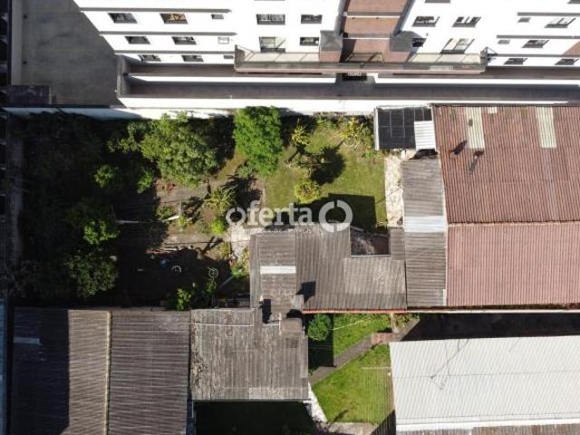 Casa/Terreno em Curitiba no Campo Comprido