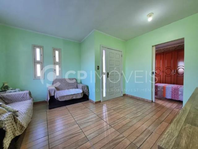 Casa/terreno em Porto Alegre, no bairro Vila Ipiranga, à venda