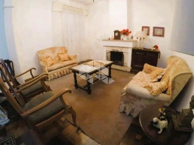 Casa/terreno na Casemiro de Abreu!