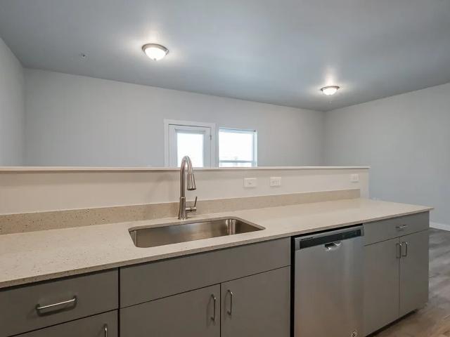 Cascade Meadows Apartments 2 Bedroom Apartment for Rent at 2500 Long St, Sweet Home, OR 97386