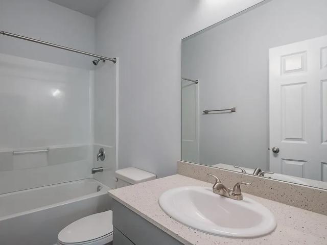 Cascade Meadows Apartments 3 Bedroom Apartment for Rent at 2500 Long St, Sweet Home, OR 97386