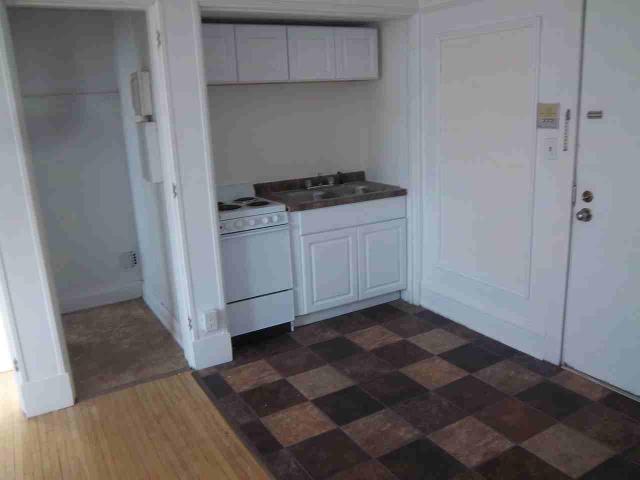 Cascade Apartments 1 Bedroom Apartment for Rent at 101 W 3rd St, Duluth, MN 55806 Downtown Duluth