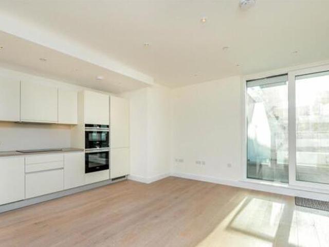 Cascade Court, Vista, 1 Bedroom Apartment