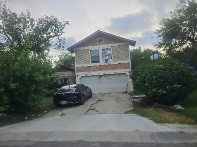 Cascade Ridge Dr