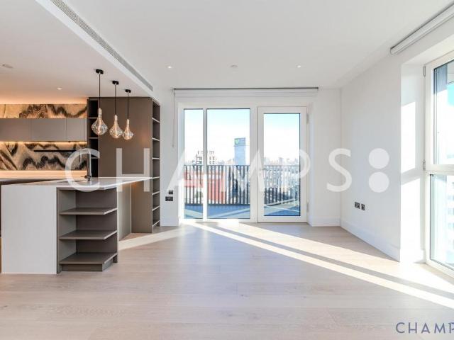 Cascade Way, W12 2 bed flat to rent £4,000 pcm £923 pw