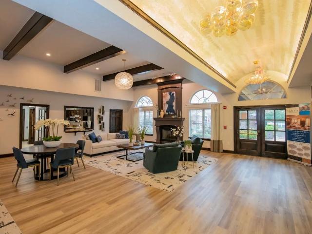 Cascata Luxury Apartments 1 Bedroom Apartment for Rent at 8001 S Mingo Rd, Tulsa, OK 74133