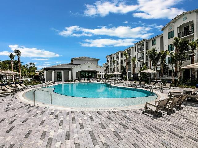 Casero Apartments 3 Bedroom Apartment for Rent at 8255 Park Blvd, Doral, FL 33126