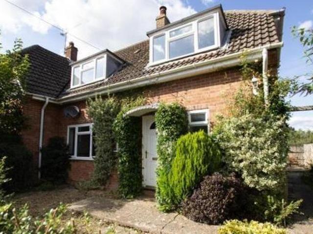 Casey Court, Southend, 3 Bedroom Semi detached