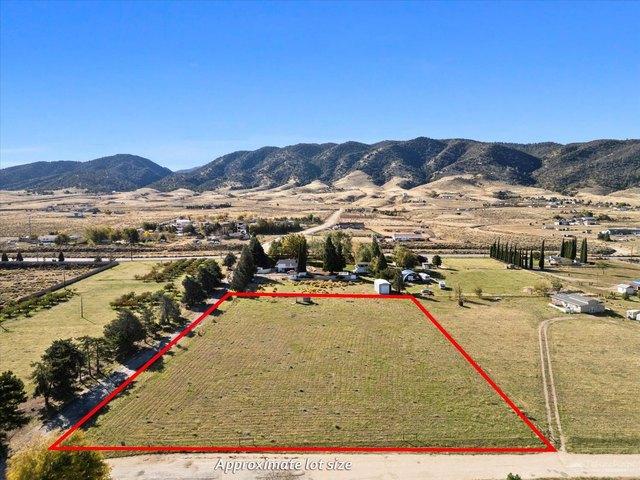 Casey Dr, Tehachapi, CA 93561