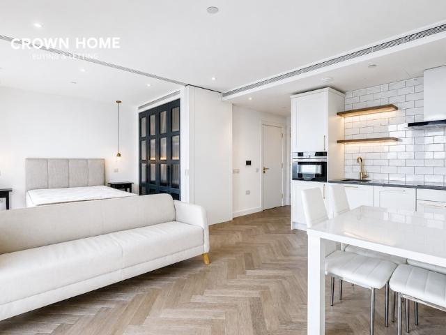 Cashmere Wharf, London Dock, Manhattan Style