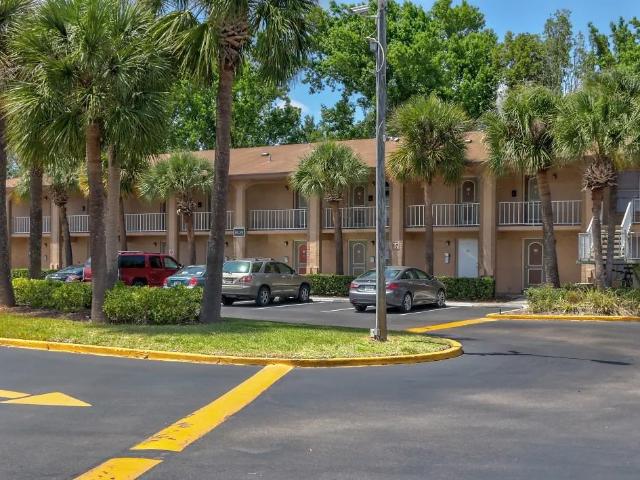 Casienna Apartment Homes 1 Bedroom Apartment for Rent at 5755 Stoneridge Court, Orlando, FL 32839