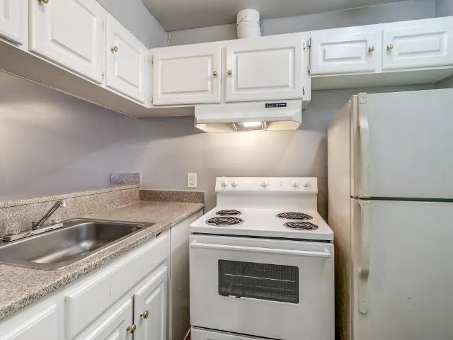 Casienna Apartment Homes 2 Bedroom Apartment for Rent at 5755 Stoneridge Court, Orlando, FL 32839