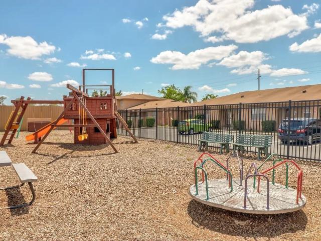 Casienna Apartment Homes 2 Bedroom Apartment for Rent at 5755 Stoneridge Court, Orlando, FL 32839