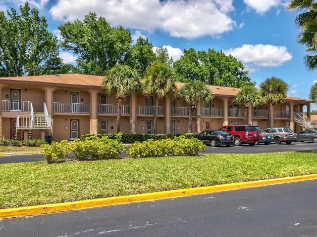 Casienna Apartment Homes Studio Apartment for Rent at 5755 Stoneridge Court, Orlando, FL 32839