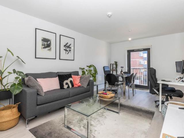 Caspar House, Charlotte Street, Birmingham B3, 1 bed flat to rent, £1,075 pcm | PrimeLocation