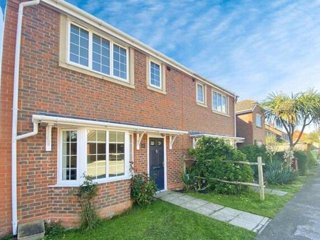 Caspian Close, Fishbourne, 3 Bedroom Semi detached