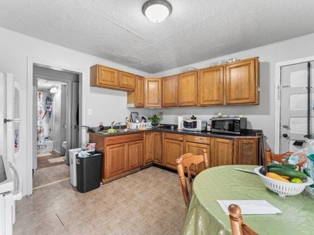 Cass St, Springfield, Home For Sale