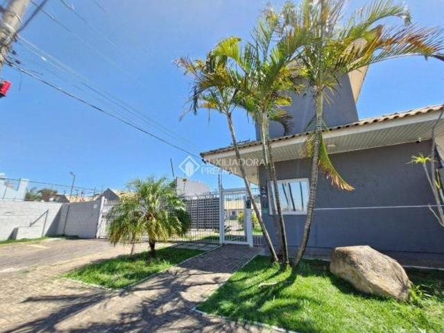 Cassa em Condominio com 3 quartos