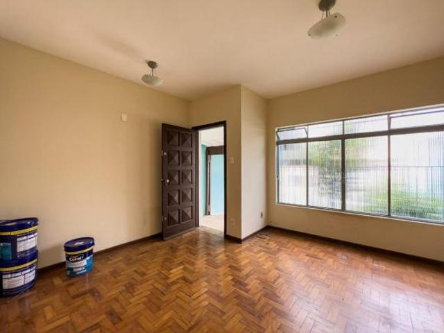 Casa Térrea com 2 Dormitórios e 94m² de Área Privativa na Vila Eldízia, Santo André