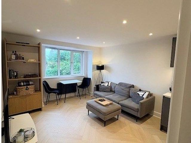 Cassandra Court, London NW2, 2 bed flat to rent, £2,600 pcm | PrimeLocation