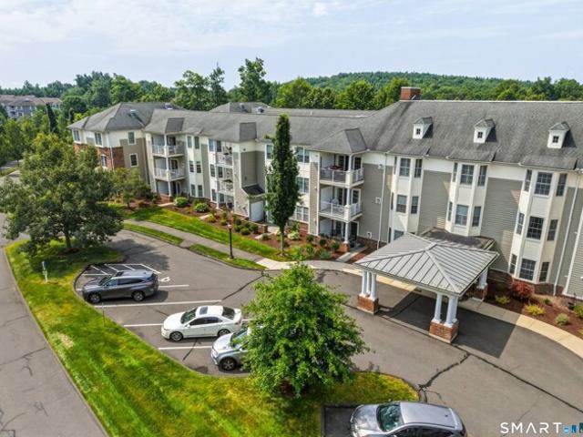 Cassandra Blvd Apt,west Hartford, Condo For Sale