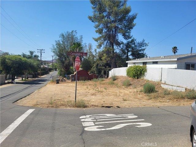 Cassandra Dr, Menifee, CA 92587