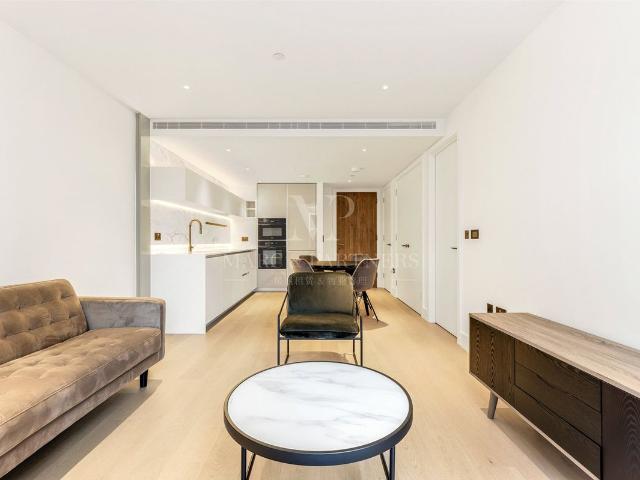 Cassini Apartments, Cascade Way, London W12, 1 bed flat to rent, £2,900 pcm | PrimeLocation